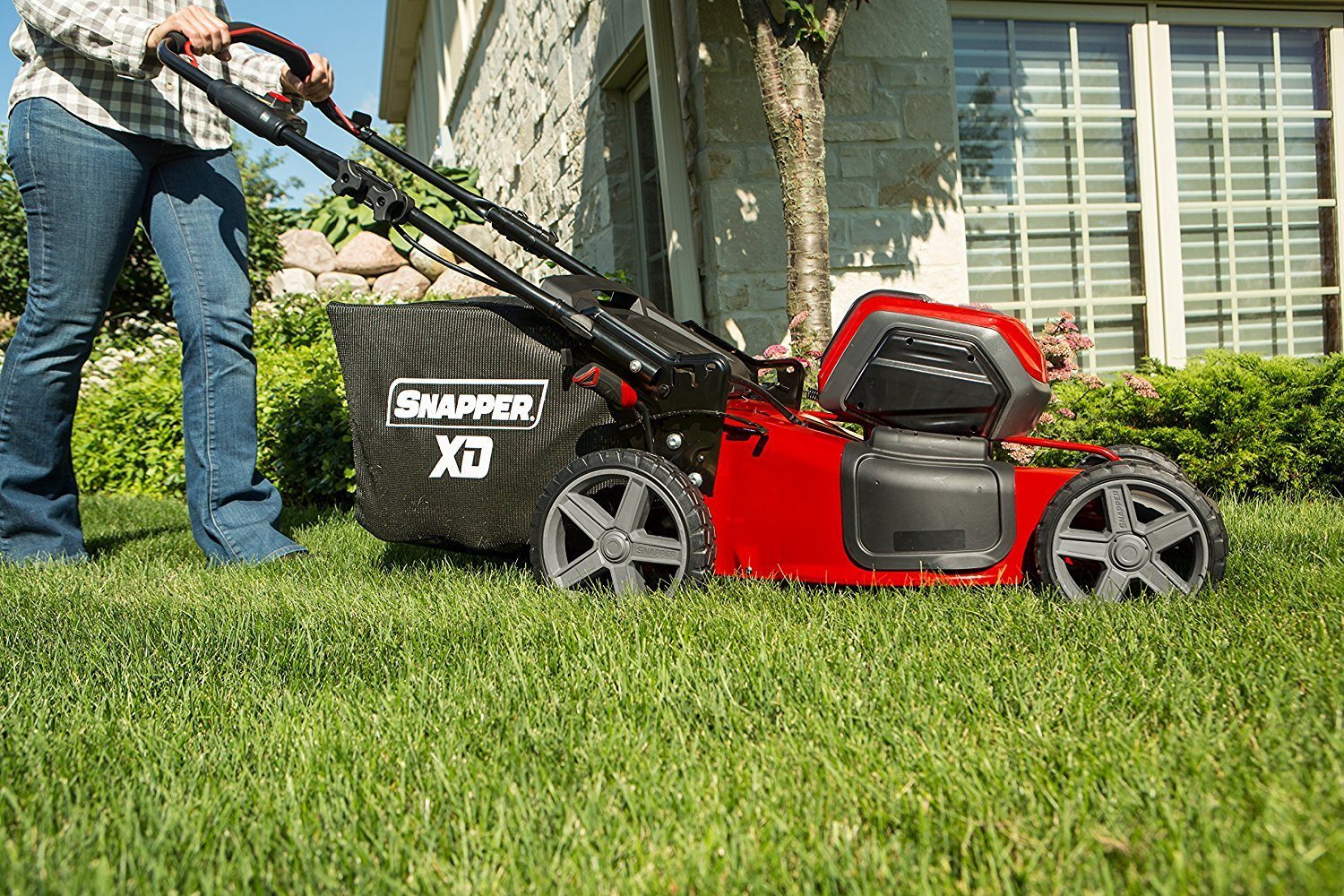 The Best Battery Powered Lawn Mower for 2019 - YardMasterz.com